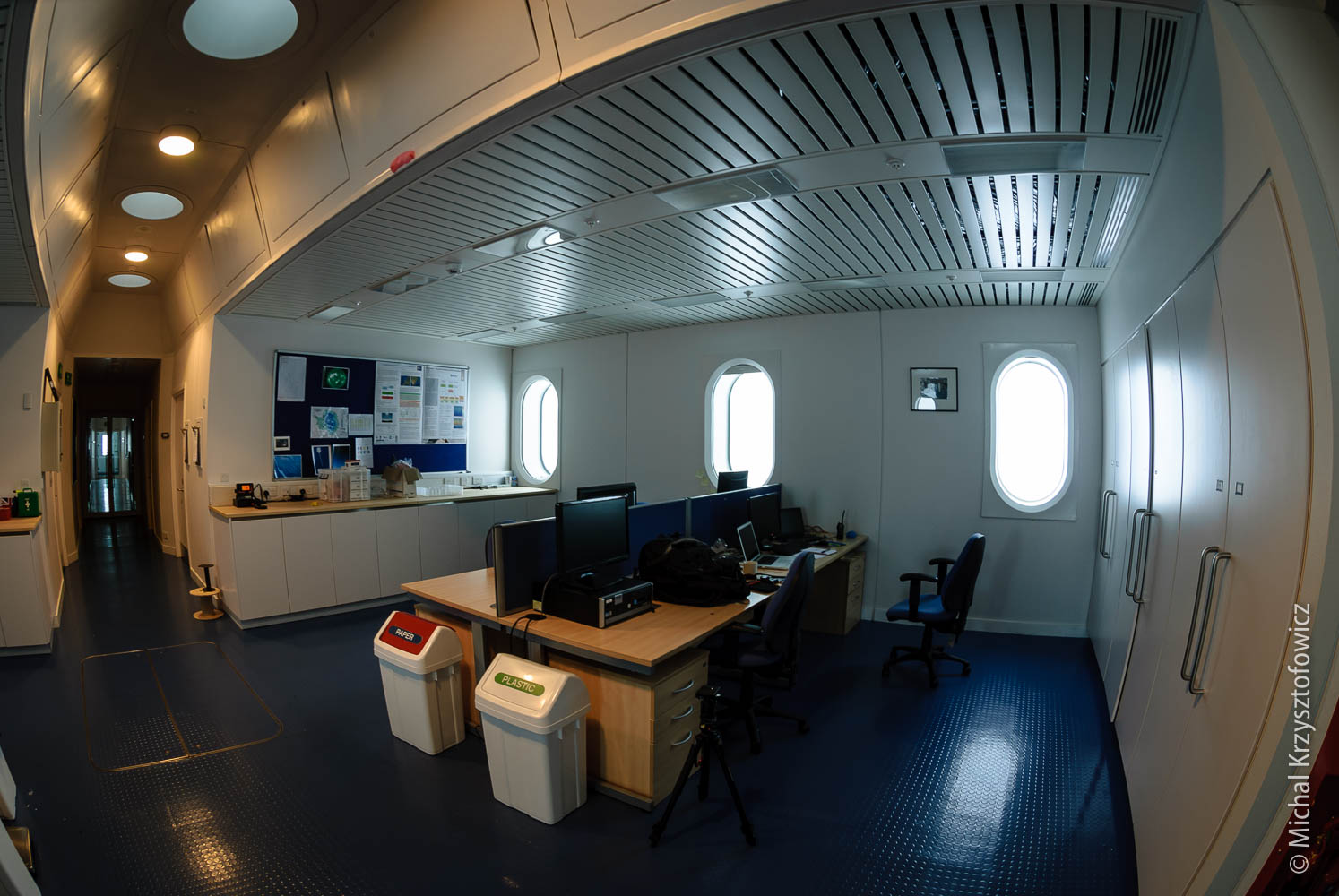 Halley VI Interior pt. 1 - Ice Cold BlogIce Cold Blog